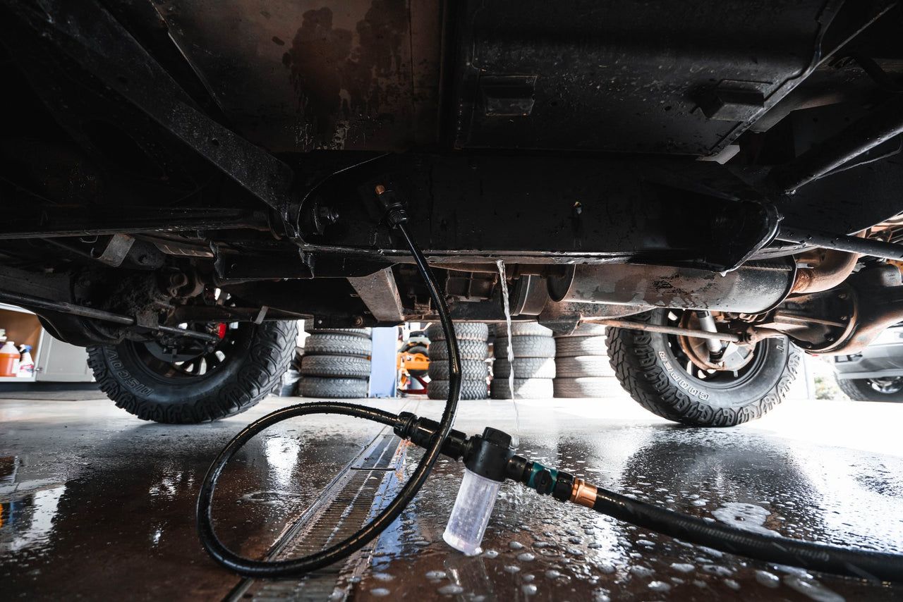 Chassis Flushing Kit - Magnetic, Soap-Infused Car Cleaner – BT Offroad